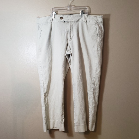 Pants & Jumpsuits | Cream Capris | Poshmark